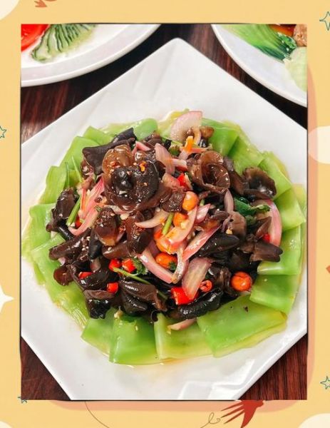 洋葱木耳炒肉丝怎么做_木耳要不要焯水-第3张图片-山城妙识