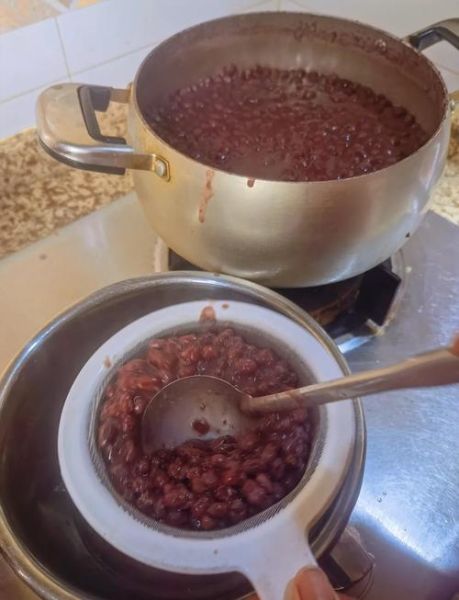 红豆沙八宝饭怎么做_红豆沙八宝饭蒸多久-第1张图片-山城妙识 红豆沙八宝饭怎么做_红豆沙八宝饭蒸多久-第1张图片-山城妙识