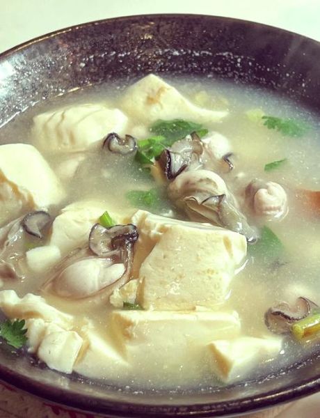 海蛎子豆腐汤的营养价值_怎么做最补钙-第1张图片-山城妙识 海蛎子豆腐汤的营养价值_怎么做最补钙-第1张图片-山城妙识