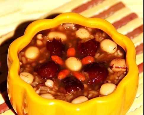 莲子粥怎么煮好吃_莲子粥的做法窍门-第2张图片-山城妙识 莲子粥怎么煮好吃_莲子粥的做法窍门-第2张图片-山城妙识