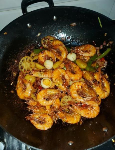 干锅香辣虾的做法_干锅香辣虾怎么做好吃-第1张图片-山城妙识 干锅香辣虾的做法_干锅香辣虾怎么做好吃-第1张图片-山城妙识