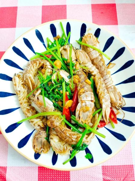 香辣皮皮虾怎么做_香辣皮皮虾做法步骤-第1张图片-山城妙识