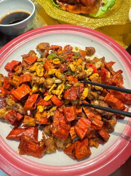 怎样烤乳猪_烤乳猪需要多长时间-第3张图片-山城妙识 怎样烤乳猪_烤乳猪需要多长时间-第3张图片-山城妙识