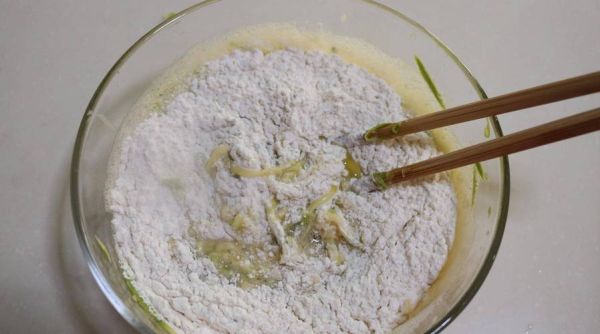 中式汉堡面糊怎么调_中式汉堡面糊配方比例-第1张图片-山城妙识