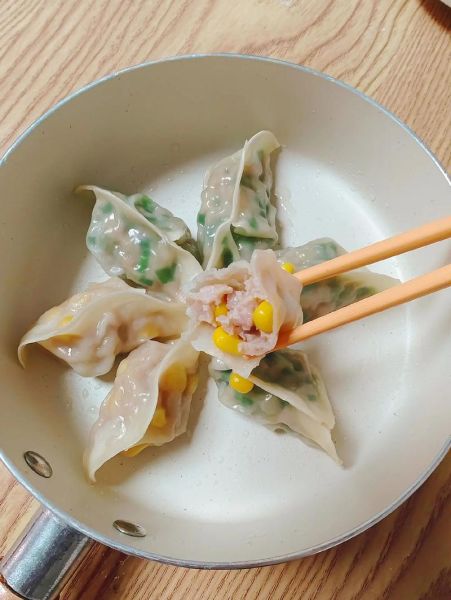 水晶饺子皮怎么做_水晶饺子皮配方比例-第3张图片-山城妙识 水晶饺子皮怎么做_水晶饺子皮配方比例-第3张图片-山城妙识