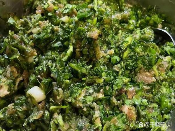 皇帝菜和茼蒿的区别图_皇帝菜就是茼蒿吗-第3张图片-山城妙识 皇帝菜和茼蒿的区别图_皇帝菜就是茼蒿吗-第3张图片-山城妙识