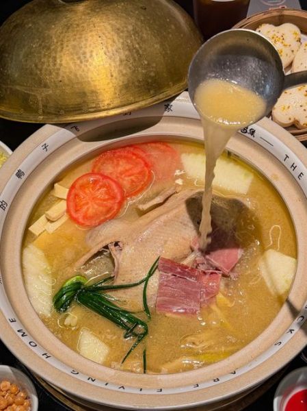 老鸭煲怎么炖才好吃_老鸭煲的家常做法窍门-第1张图片-山城妙识 老鸭煲怎么炖才好吃_老鸭煲的家常做法窍门-第1张图片-山城妙识