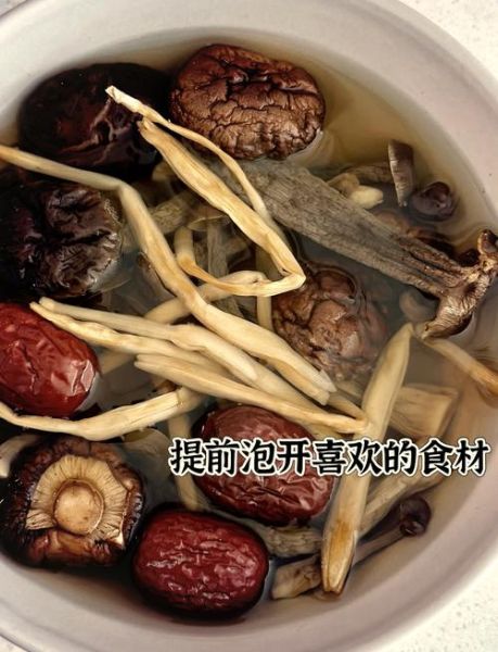 鸡汤面的鸡汤怎么熬制_家庭版浓汤秘诀-第3张图片-山城妙识 鸡汤面的鸡汤怎么熬制_家庭版浓汤秘诀-第3张图片-山城妙识