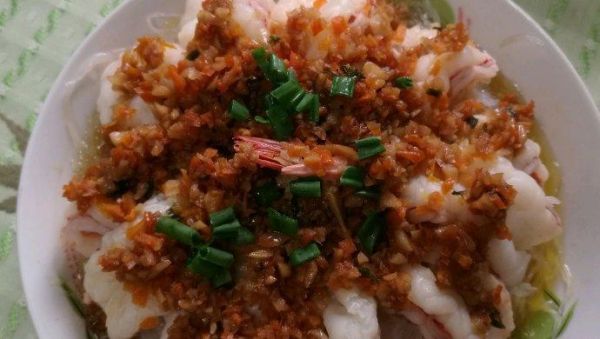 阿根廷红虾蒜蓉做法_蒜蓉阿根廷红虾怎么做-第3张图片-山城妙识