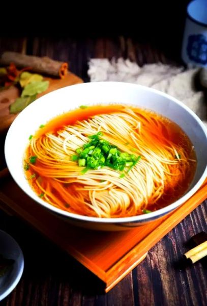 阳春面怎么做_正宗阳春面做法步骤图-第2张图片-山城妙识