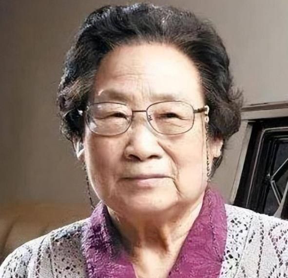 青蒿素屠呦呦_诺贝尔奖背后的故事-第1张图片-山城妙识 青蒿素屠呦呦_诺贝尔奖背后的故事-第1张图片-山城妙识