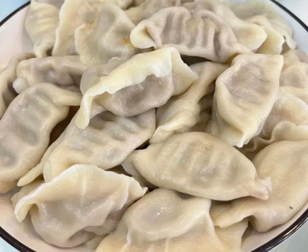 羊肉饺子怎么做馅_羊肉饺子馅怎么调不膻-第2张图片-山城妙识 羊肉饺子怎么做馅_羊肉饺子馅怎么调不膻-第2张图片-山城妙识