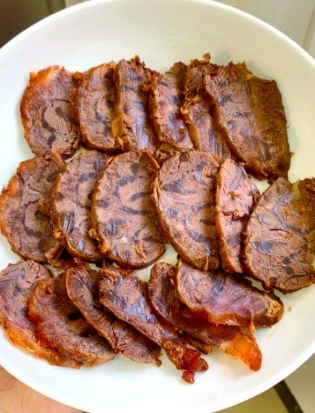 卤牛肉怎么卤才入味_正宗卤牛肉做法-第1张图片-山城妙识 卤牛肉怎么卤才入味_正宗卤牛肉做法-第1张图片-山城妙识