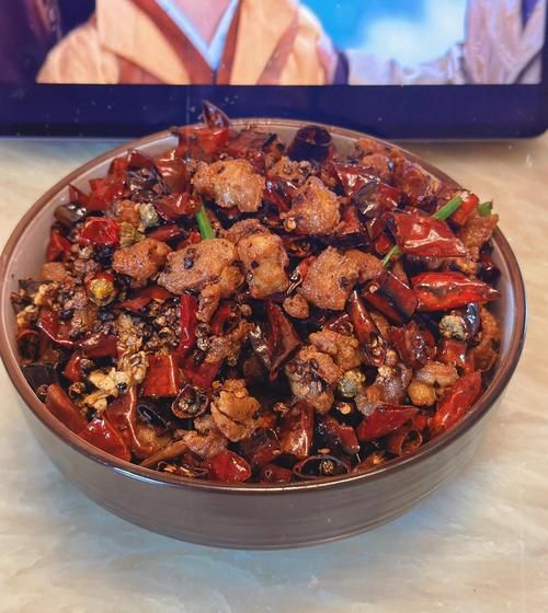 重庆辣子鸡怎么做_正宗辣子鸡视频教程-第3张图片-山城妙识