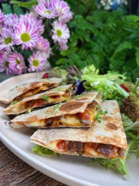 薄饼最简单的做法_薄饼怎么做好吃又软-第1张图片-山城妙识