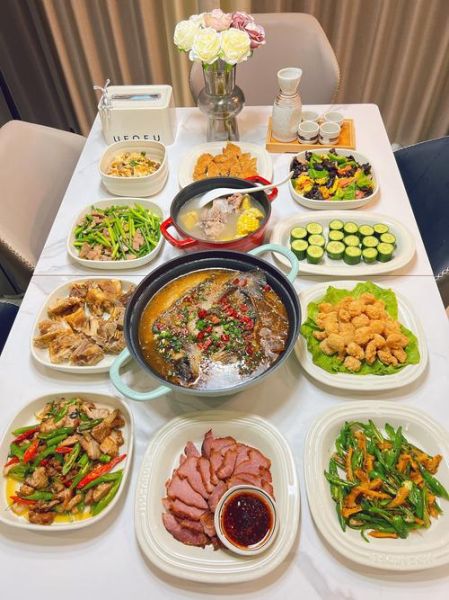 年夜饭吃什么好_如何拍出高颜值年夜饭照片-第1张图片-山城妙识