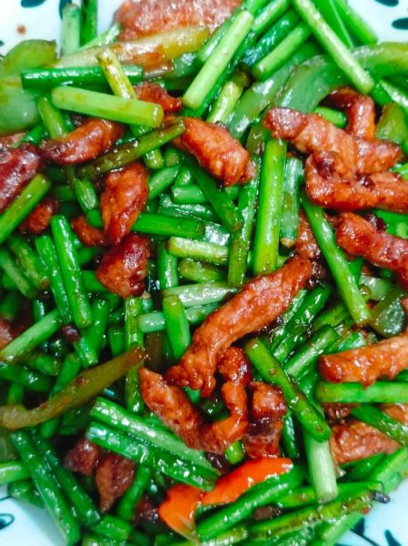 蒜苔炒多久能熟_蒜苔炒几分钟才脆嫩-第3张图片-山城妙识