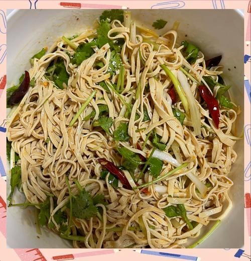 香辣豆腐丝怎么做_香辣豆腐丝热量高吗-第3张图片-山城妙识