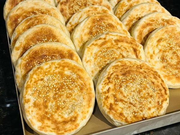 油酥火烧怎么做_油酥火烧配方比例-第1张图片-山城妙识 油酥火烧怎么做_油酥火烧配方比例-第1张图片-山城妙识