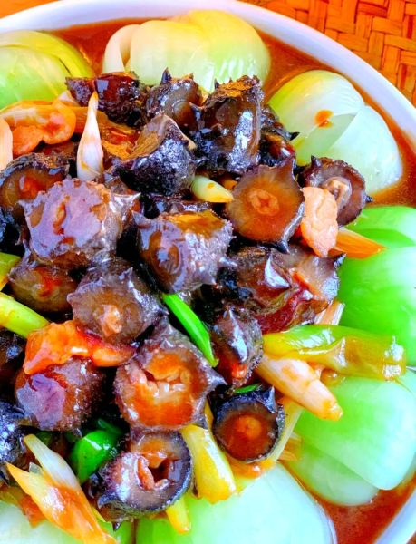 葱烧海参怎么做最好吃_海参泡发多久才软-第1张图片-山城妙识