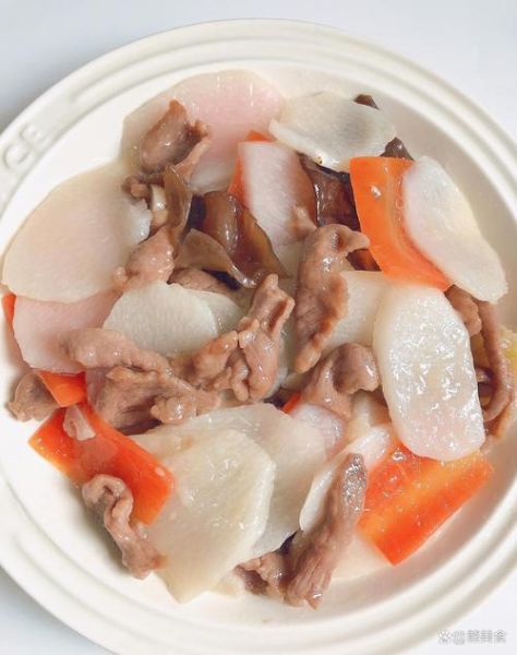 山药木耳炒肉片怎么做_山药木耳炒肉片的家常做法-第1张图片-山城妙识