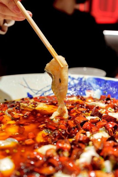 麻辣水煮鱼片怎么做_水煮鱼片嫩滑不碎的秘诀-第3张图片-山城妙识 麻辣水煮鱼片怎么做_水煮鱼片嫩滑不碎的秘诀-第3张图片-山城妙识