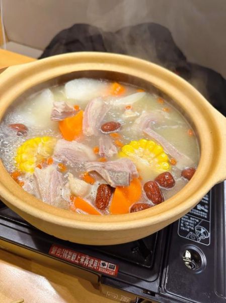 羊排煲汤要配什么材料_羊排煲汤放什么配料好喝-第1张图片-山城妙识