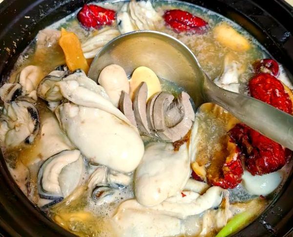 煲猪腰汤放什么最壮阳_猪腰汤壮阳食材有哪些-第1张图片-山城妙识