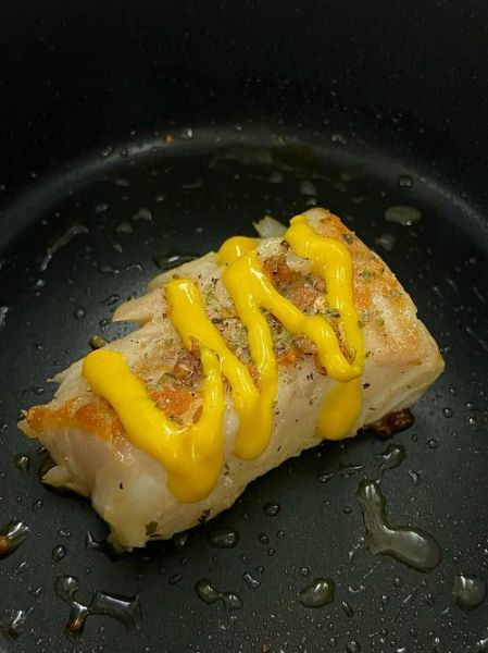 煎鳕鱼怎么不粘锅_煎鳕鱼怎么做才好吃-第1张图片-山城妙识