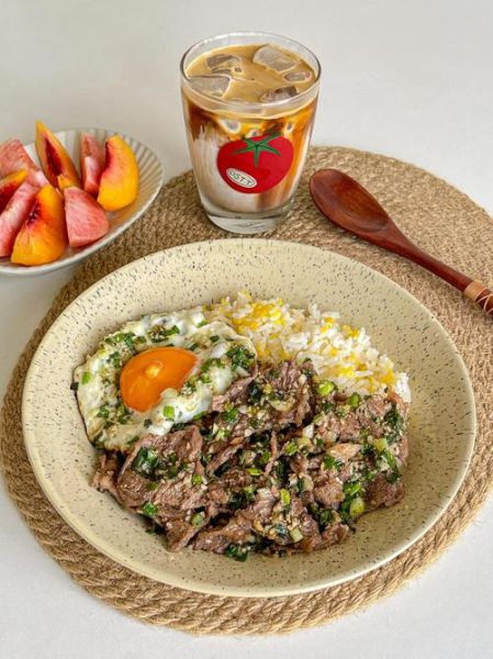 葱爆牛肉盖浇饭怎么做_家常牛肉盖浇饭做法-第2张图片-山城妙识