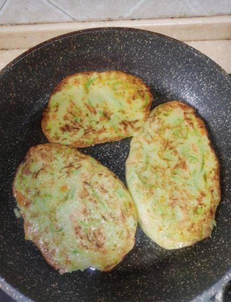 煎西葫芦片怎么做_西葫芦片煎多久才熟-第1张图片-山城妙识 煎西葫芦片怎么做_西葫芦片煎多久才熟-第1张图片-山城妙识