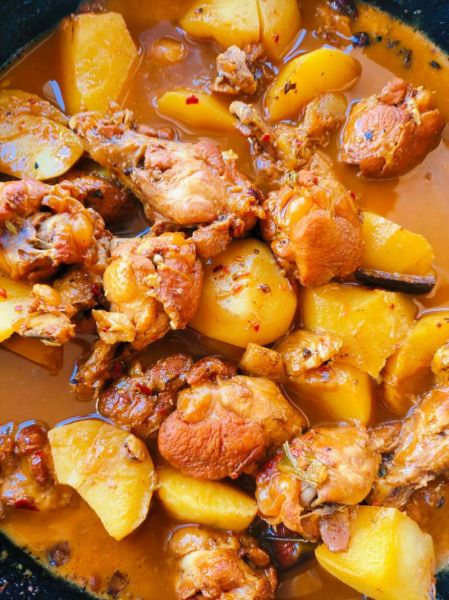 鸡腿炖土豆怎么做_鸡腿炖土豆需要焯水吗-第2张图片-山城妙识 鸡腿炖土豆怎么做_鸡腿炖土豆需要焯水吗-第2张图片-山城妙识