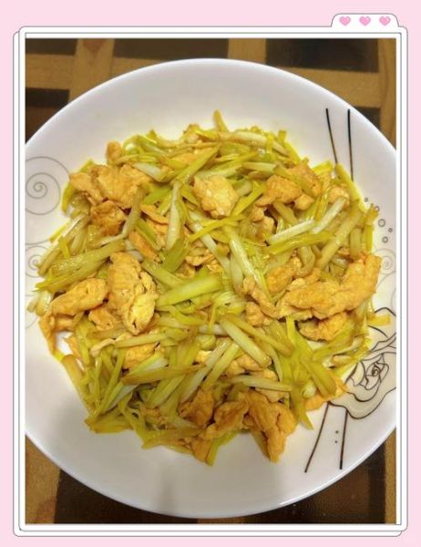 蒜黄怎么炒好吃_蒜黄炒蛋的做法窍门-第3张图片-山城妙识