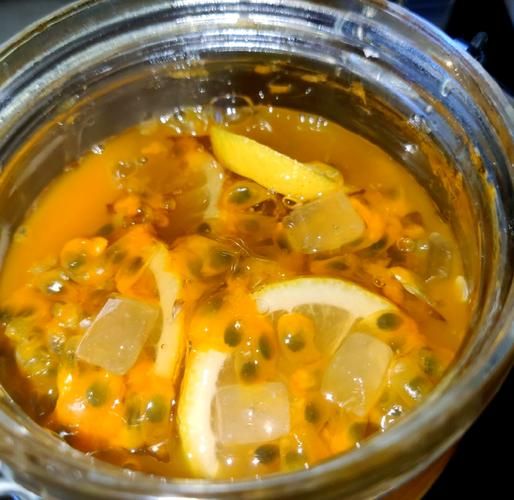 自制百香果蜂蜜茶怎么做_百香果蜂蜜茶保存多久-第2张图片-山城妙识