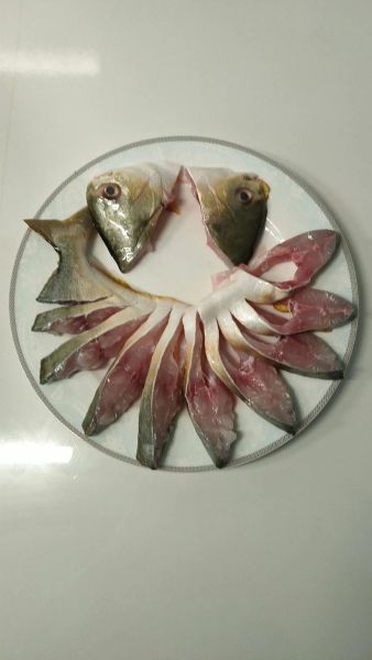 清蒸鲳鱼怎么摆盘好看_清蒸鲳鱼摆盘技巧-第3张图片-山城妙识