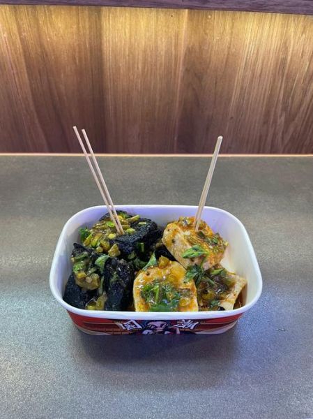 油炸臭豆腐汤汁怎么做_正宗长沙口味配方-第1张图片-山城妙识 油炸臭豆腐汤汁怎么做_正宗长沙口味配方-第1张图片-山城妙识