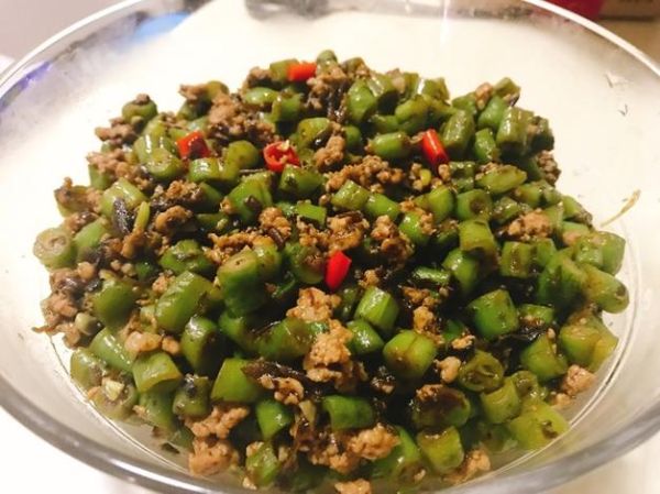 橄榄菜豆角肉末怎么做_橄榄菜豆角肉末热量高吗-第3张图片-山城妙识