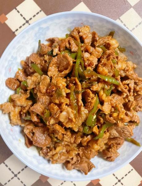 辣椒炒羊肉怎么做_辣椒炒羊肉的家常做法-第1张图片-山城妙识