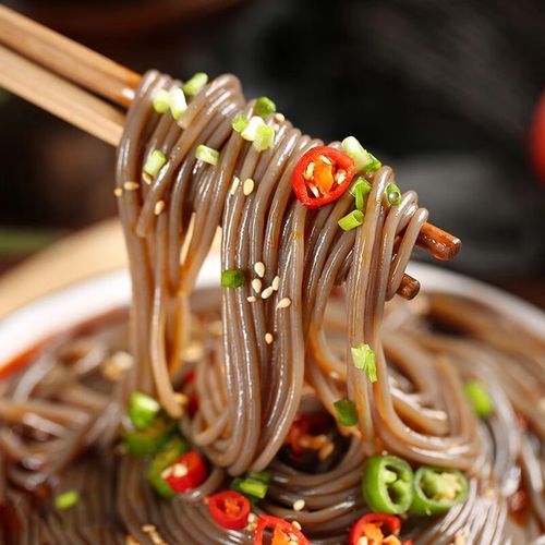 蕨根粉的功效与作用_蕨根粉怎么吃最健康-第2张图片-山城妙识