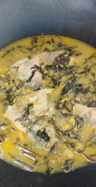 清炖草鱼汤怎么做好喝_清炖草鱼汤放什么去腥-第1张图片-山城妙识