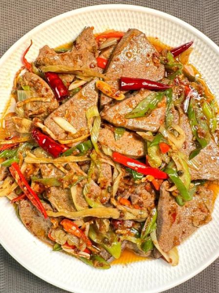 凉拌猪肝怎么做才嫩_猪肝焯水多久才不老-第2张图片-山城妙识 凉拌猪肝怎么做才嫩_猪肝焯水多久才不老-第2张图片-山城妙识