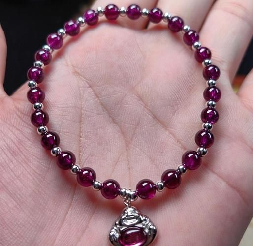 石榴石的功效与作用_石榴石的副作用有哪些-第3张图片-山城妙识 石榴石的功效与作用_石榴石的副作用有哪些-第3张图片-山城妙识