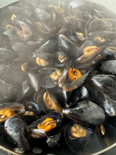 清蒸海虹怎么做好吃_清蒸海虹需要蒸几分钟-第3张图片-山城妙识