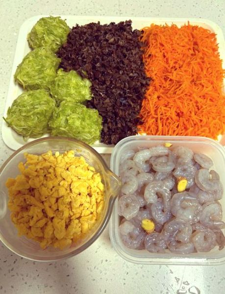 虾仁三鲜馅饺子怎么做_虾仁三鲜馅饺子怎么调馅-第1张图片-山城妙识