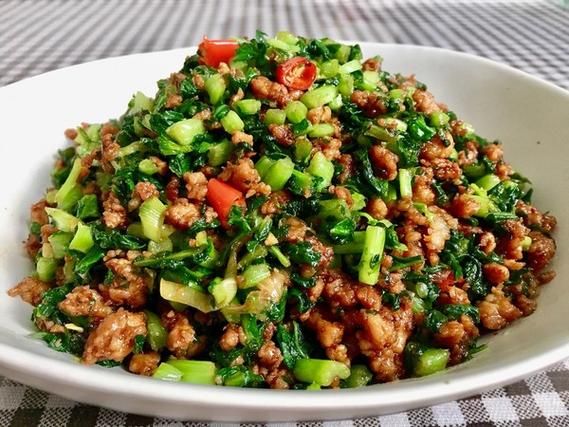 炒雪里红怎么炒不苦_雪里红炒前要不要焯水-第3张图片-山城妙识 炒雪里红怎么炒不苦_雪里红炒前要不要焯水-第3张图片-山城妙识