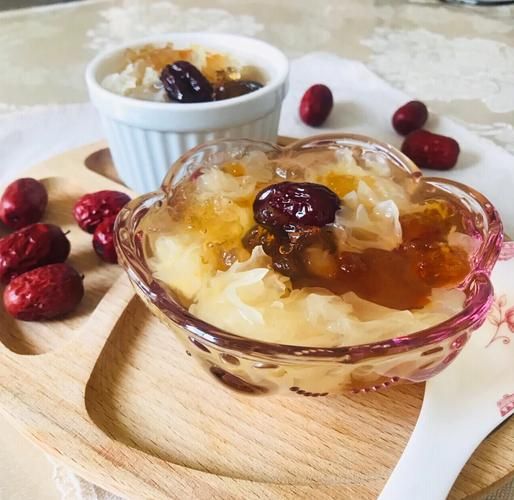 皂角米桃胶雪燕的做法_皂角米桃胶雪燕怎么煮-第2张图片-山城妙识