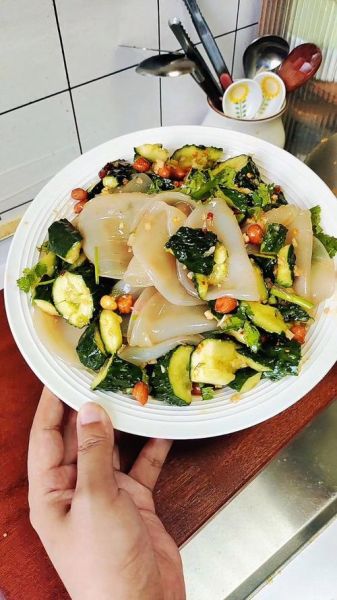 黄瓜粉皮凉菜怎么做_家常做法步骤详解-第1张图片-山城妙识 黄瓜粉皮凉菜怎么做_家常做法步骤详解-第1张图片-山城妙识