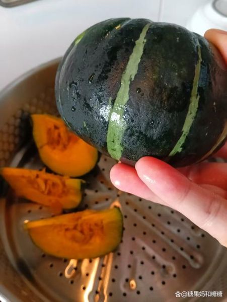 贝贝小南瓜微波炉几分钟能熟_微波炉蒸贝贝小南瓜要不要加水-第2张图片-山城妙识 贝贝小南瓜微波炉几分钟能熟_微波炉蒸贝贝小南瓜要不要加水-第2张图片-山城妙识