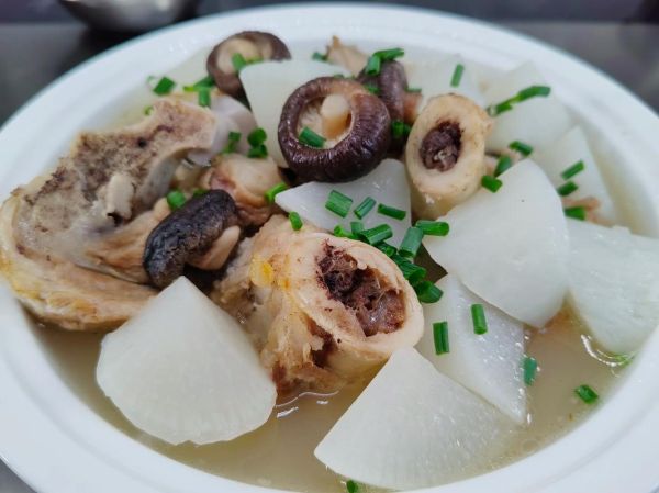 白萝卜炖什么最降火_白萝卜炖什么清热去火-第1张图片-山城妙识