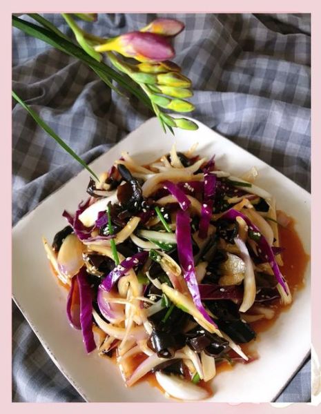 木耳洋葱凉拌怎么做_木耳洋葱凉拌家常做法-第3张图片-山城妙识